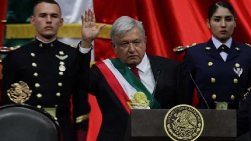 AMLO y la 4T ya son historia en los libros de primaria | Total Sapiens