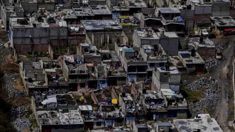 Aumenta nueve millones la cifra de pobres en México | Total Sapiens