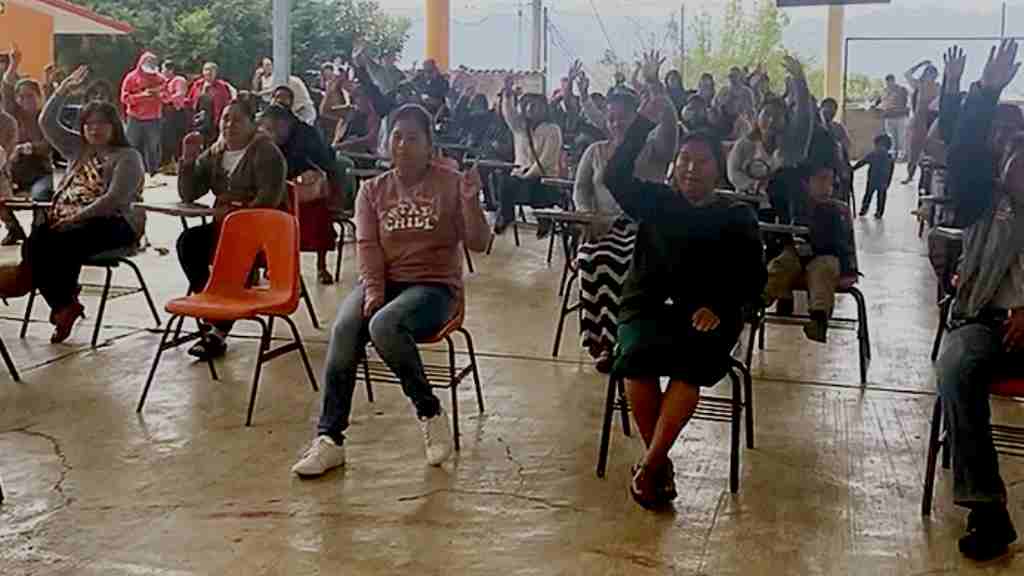 Acuerdan protesta de padres de familia en SCLC por niño perdido | Total ...